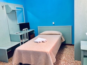 Quarto clássico | 2 quartos, camas com colchões pillow-top, frigobar, cofres nos quartos