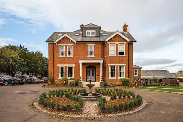 The Lodge Duxford - Cambridgeshire
