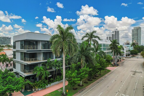 The March Hotel - South Beach, FL