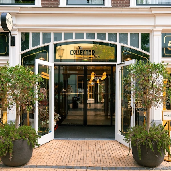 The Collector - The Hague