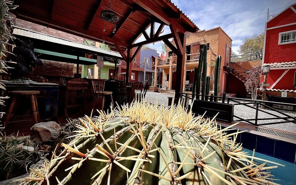 Smart TV 34 polegadas com canais digitais, TV, Netflix