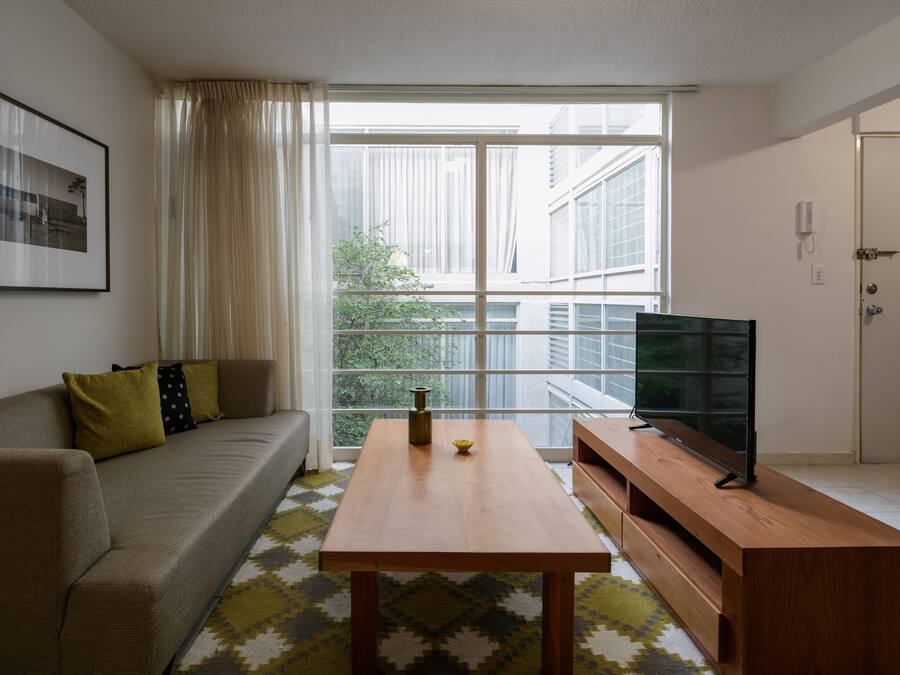 Televisor de ecrã plano de 32 polegadas com canais digitais, televisor