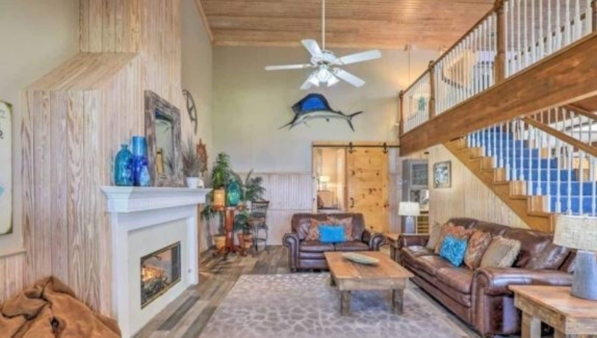 The Perfect Lake House Vacation - Glen Rose, TX