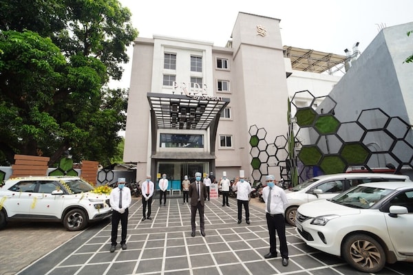 프라이드 바이 삼라트 - 자발푸르