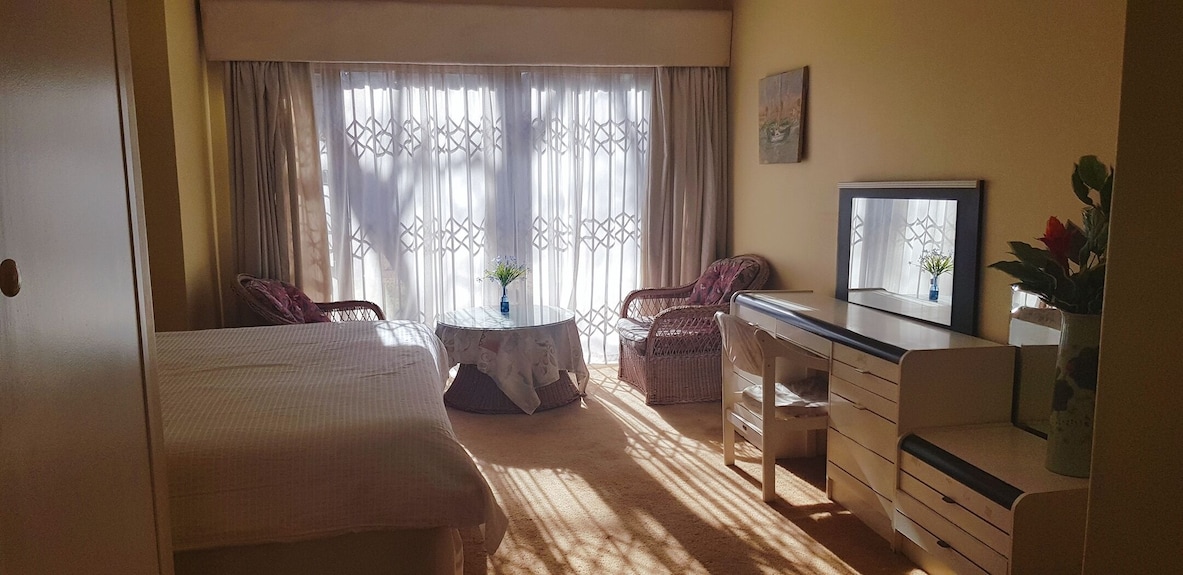 Xyz Guest House - Chambre Lit King-size - Pretoria