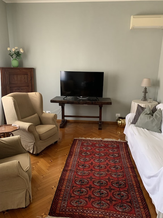 Appartamento Signorile Con Giardino - Adiacenze Centro Storico E Ospedale Civile - Ravenna