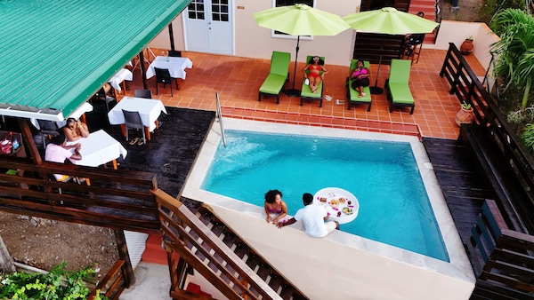 Spice Bay Suites - Saint Lucia