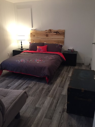 Grand, Spacieux 4 1/2 Aire Ouverte Au Centre De La Ville - Québec, QC