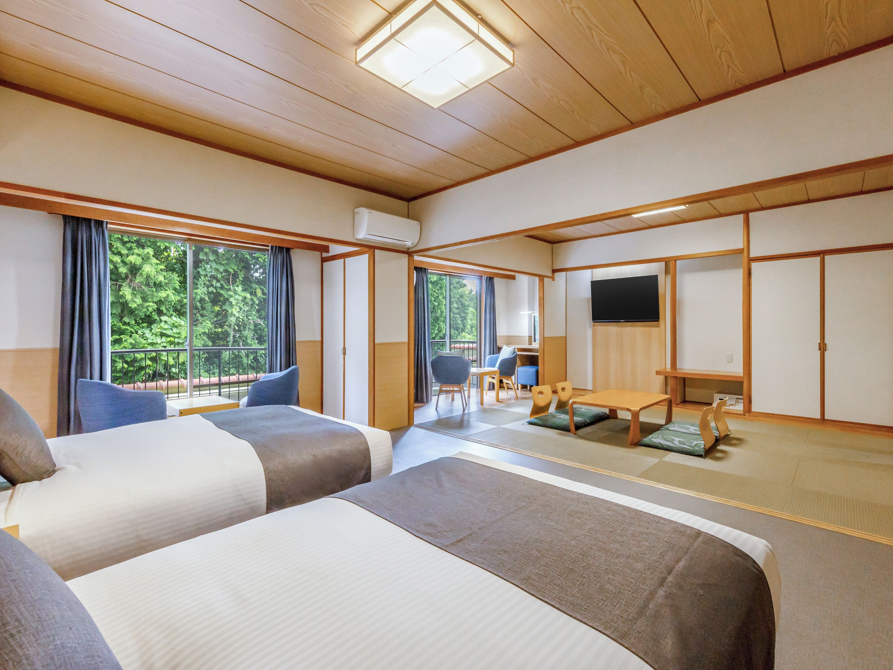 Quarto (Japanese-Western-Style) | Minibar grátis, cofre no quarto, secretária, cortinas/cortinados opacos 