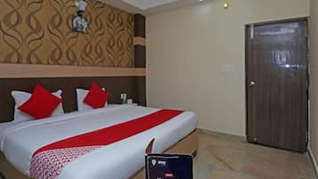 Quarto Clássico com Cama de Casal | Camas desdobráveis, Wi-fi grátis