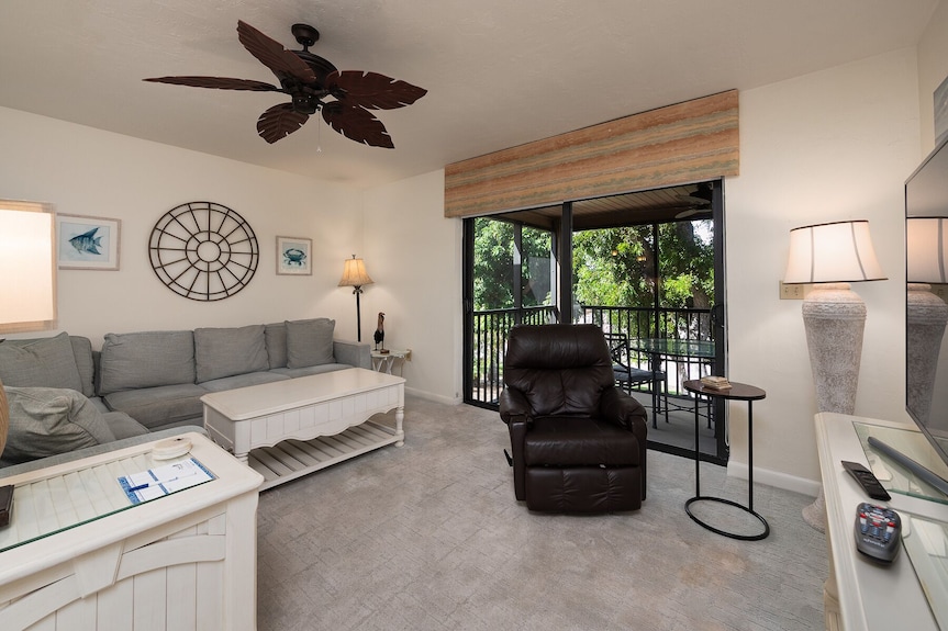 Tropical Garden View 2 Bed, 2 Bath At Sanibel Moorings #632 - Sanibel, FL