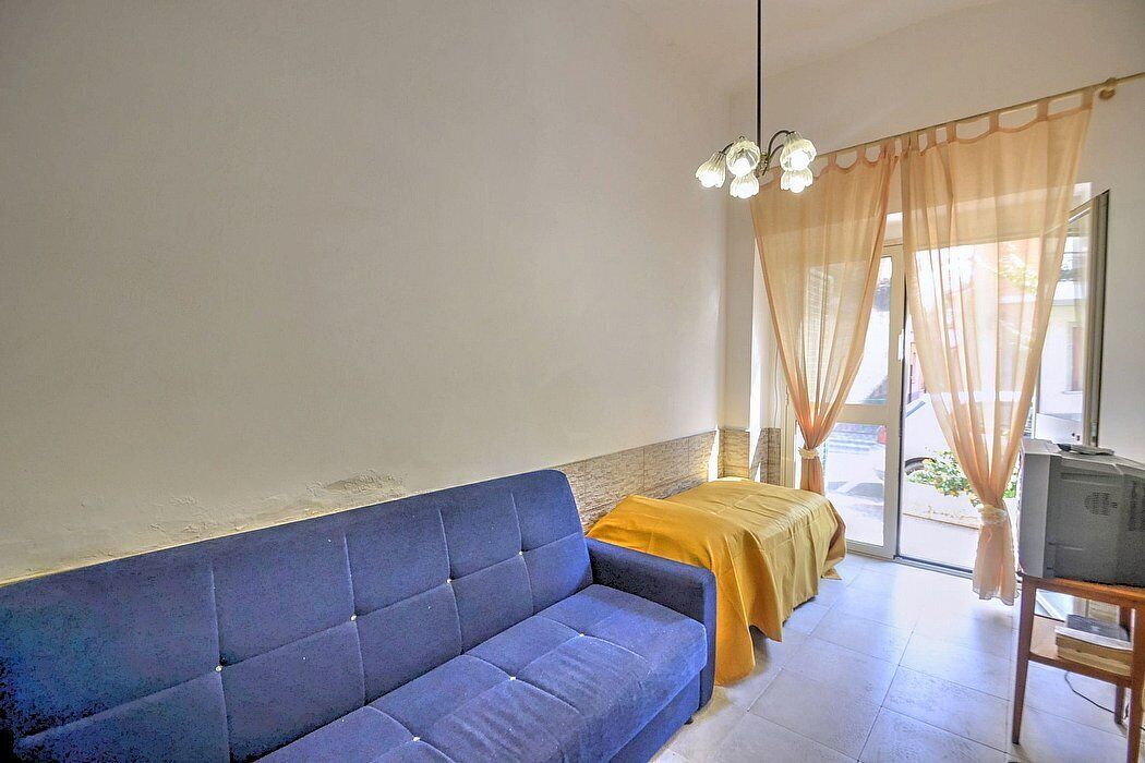 Casa Sabbiolina C: Un Acogedor Apartamento Ubicado A Poca Distancia De La Playa. - Letojanni