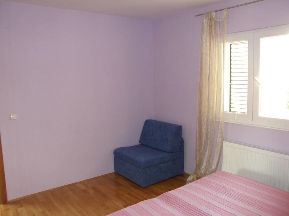 Apartment In Vodice With Seaview, Terrace, Air Condition, Wifi (3335-2) - Vodice