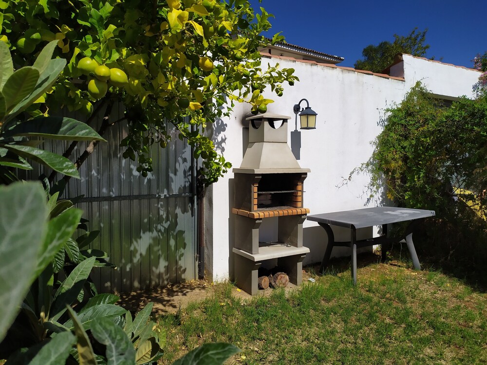 Casa Rural (Alquiler íNtegro) El Cachón Para 7 Personas - Alájar
