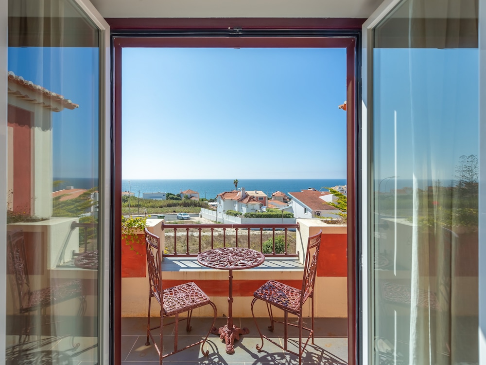 Villa En Playa De Las Manzanas - Sintra