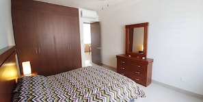 3 quartos, camas de colchão viscoelástico, quartos insonorizados 