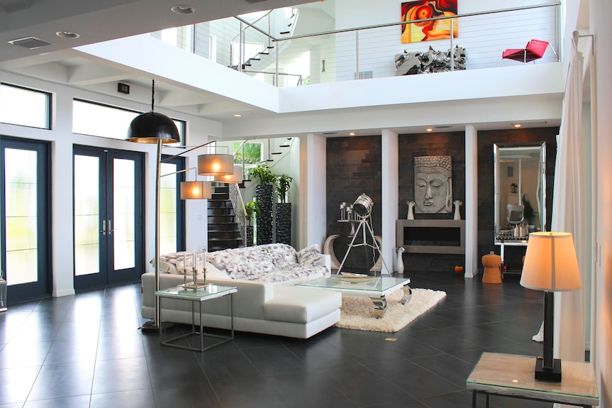 Un Tout Nouveau Domaine De Villa Haut De Gamme De 10000 Pieds Carrés - Directement Sur L'océan! - Palm Harbor, FL