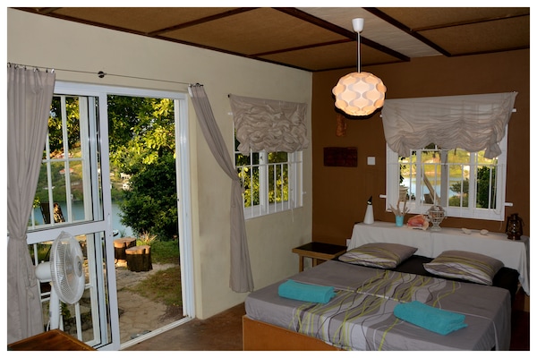 Con Ojos De Pájaro Y Sorprendentes Vistas Al Mar. - Grenada