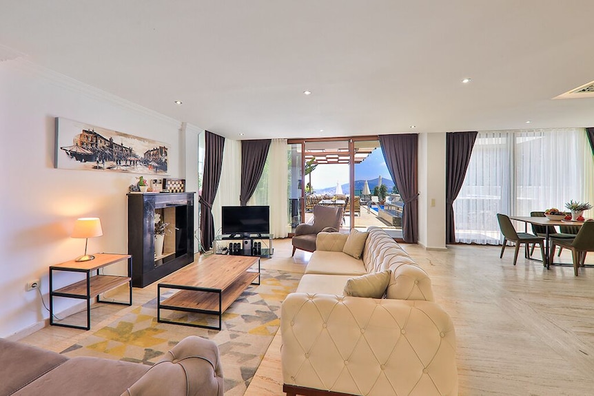 Villa Bati Duo Met Fantastisch Uitzicht Op Zee Nog Een Paar Minuten. Rijden Van Het Centrum - İslamlar