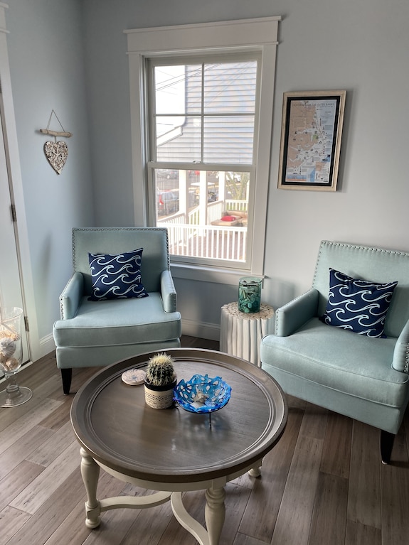 Gorgeous Newly Renovated In Monmouth Beach!! - Long Branch, NJ