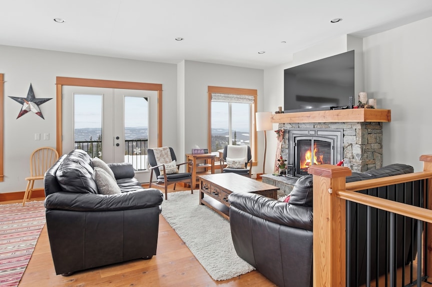 スペアOom - 4ベッドルーム/ 4バスルーム - アームストロング