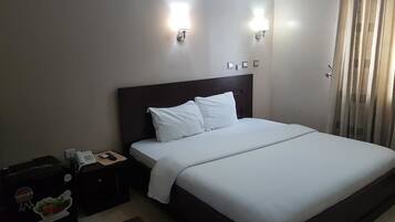 Quarto Duplo | Wi-fi grátis, roupa de cama fornecida