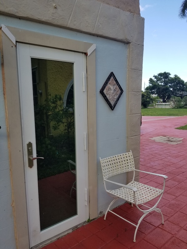 Estudio En El Distrito Histórico De Lake Worth, Florida - Lake Worth, FL