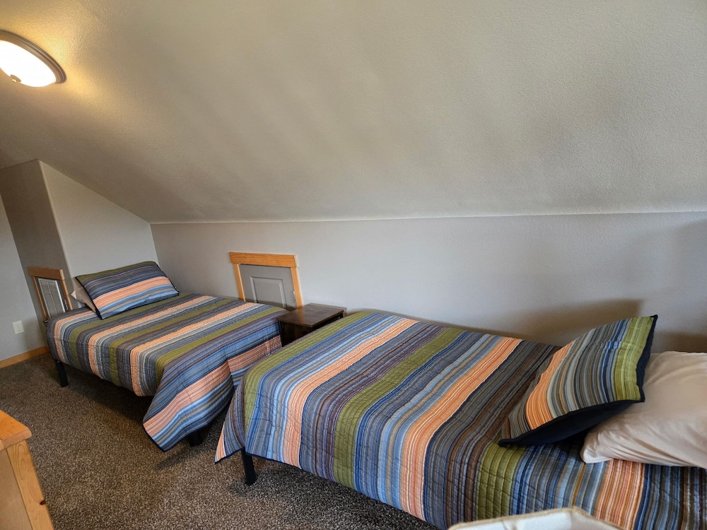 10 Minutes To Monarch Mountain, The Arkansas River And 10 Minutes To Salida! - Salida, CO