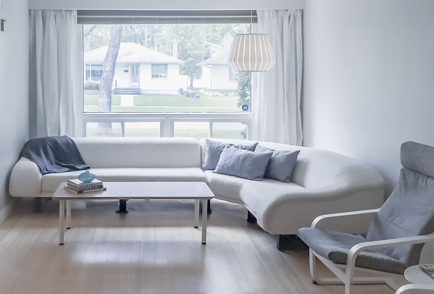 Casa Moderna En Central River Heights - Winnipeg