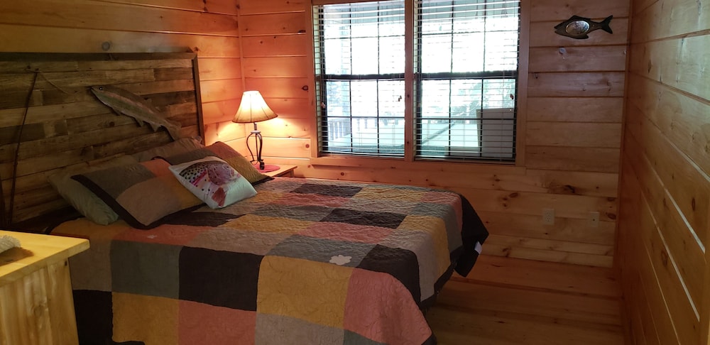 Trout Fish-inn ** Con Jacuzzi / Caminata Corta Al Centro ** - Helen, GA