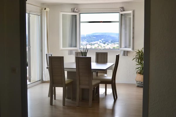 4 Pièces Dans Villa 100m² Vue Mer - Nice