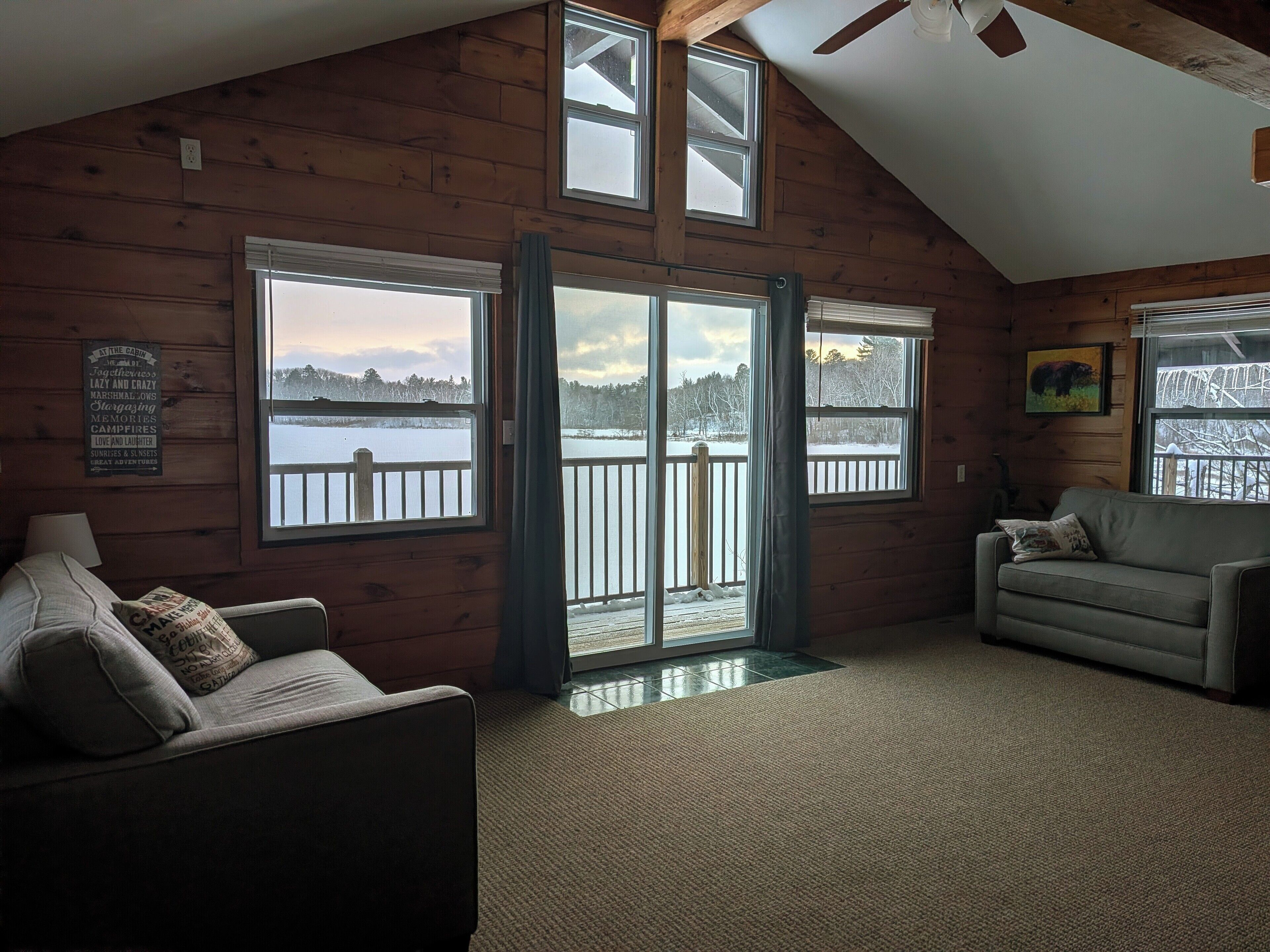 Cozy Vintage Cabin Right On The Lake. Bedroom, Lower Level & Loft. Sleeps 4. - Walker, MN