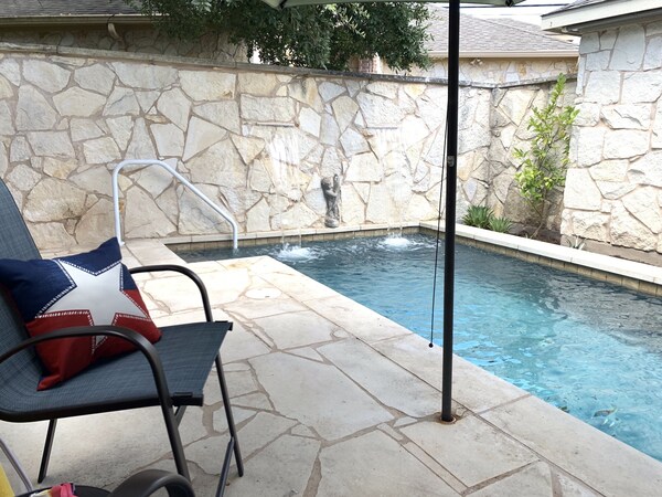 4bd House W\/ Private Pool. Near Golf Course, Waterparks & Dell Diamond! - Round Rock, TX