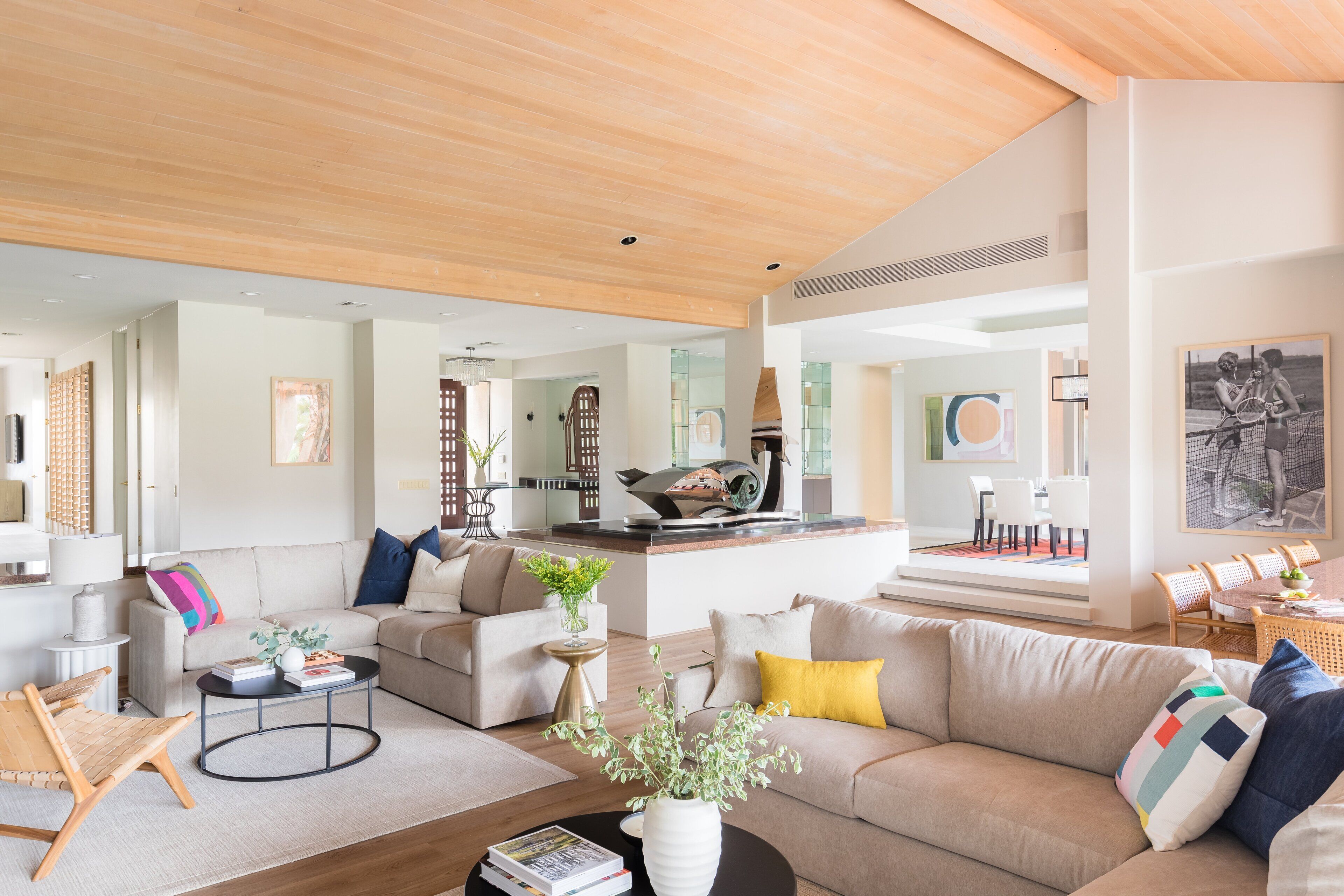 Moonshine By Avantstay | Modern & Stylish Estate W/ Bar, Fire Pit & Hot Tub - La Quinta, CA