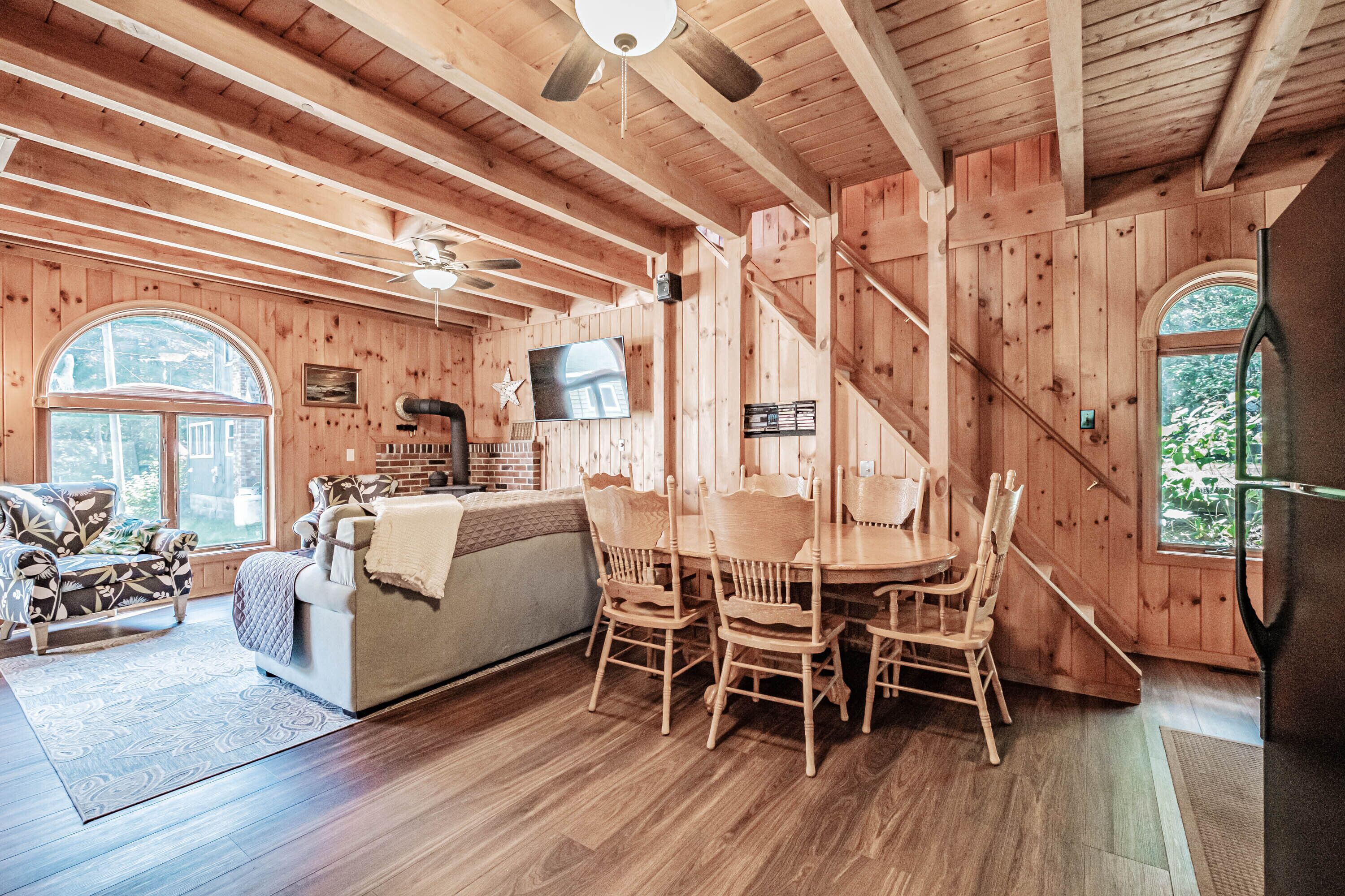 Newly Updated 2-story Home W/ Shared Beach On Sebago Lake - Maine