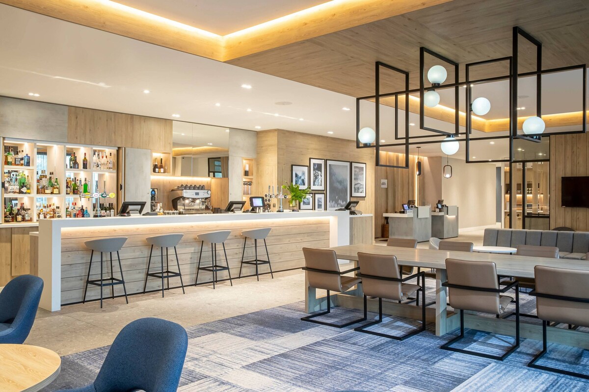 Courtyard by Marriott Inverness Airport Reviews, Deals & Photos 2023 ...