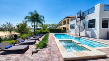 Piscina exterior
