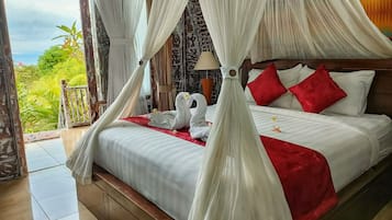 Quarto casal luxo | Escrivaninha, Wi-Fi de cortesia