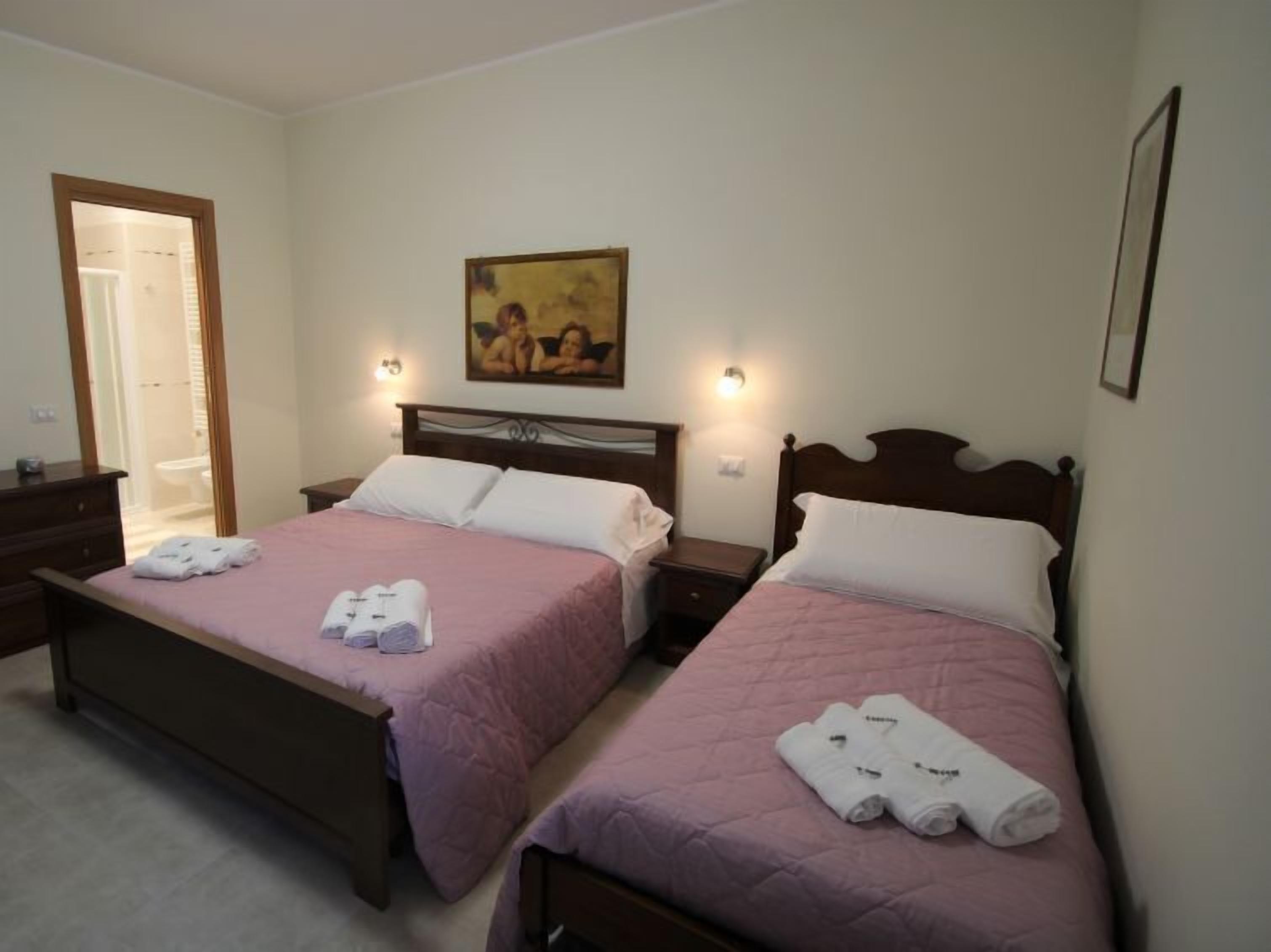 Rondinelli By Interhome - Peschiera del Garda