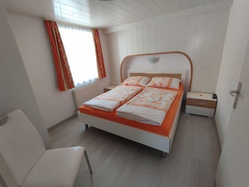 Agréable Appartement Pour 4 Personnes Avec Wifi, Tv Et Parking - Sölden