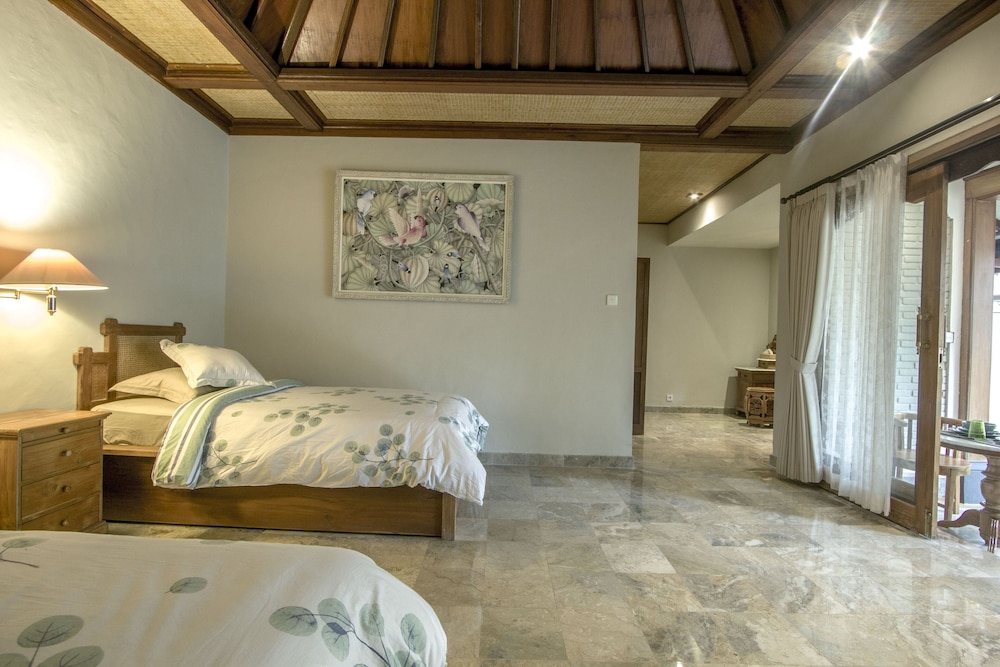 Villa 6# 1br Stunning Villa W/ Public Pool At Downtown Ubud - 우부드