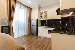 Minibar, secretária, quartos insonorizados, ferro/tábua de engomar 