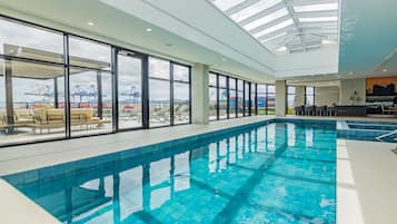 Piscina interior