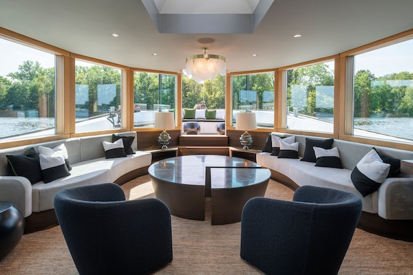 Schiff Grace - Berlin