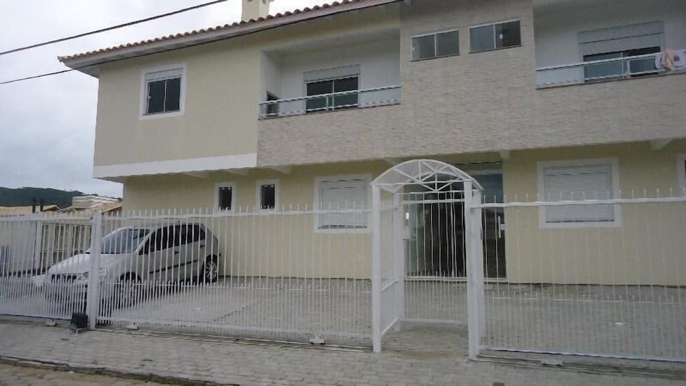 Excellent Apartment On The Beach Of British-florianopolis - Florianópolis