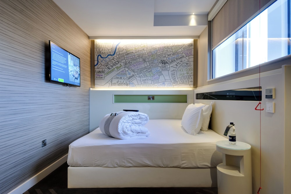Hub By Premier Inn Edinburgh Cc Rose Street - Edinburgh
