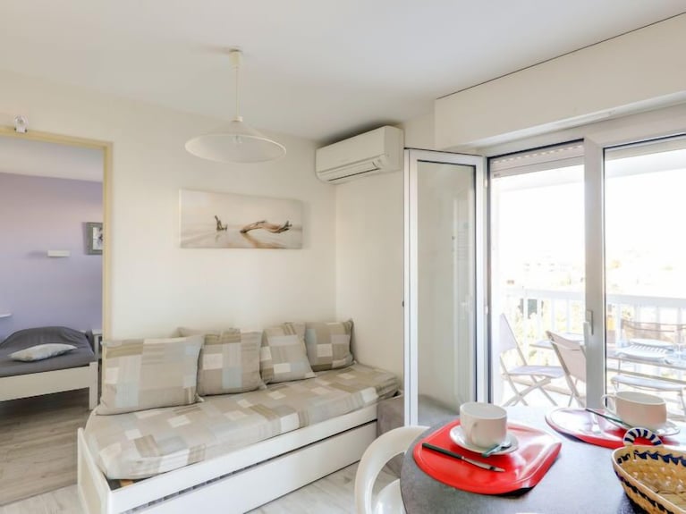 Port D'attache By Interhome - ibis budget Fréjus Capitou A8