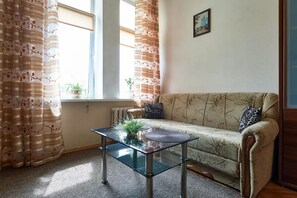 Apartamento | Sala de estar | TV