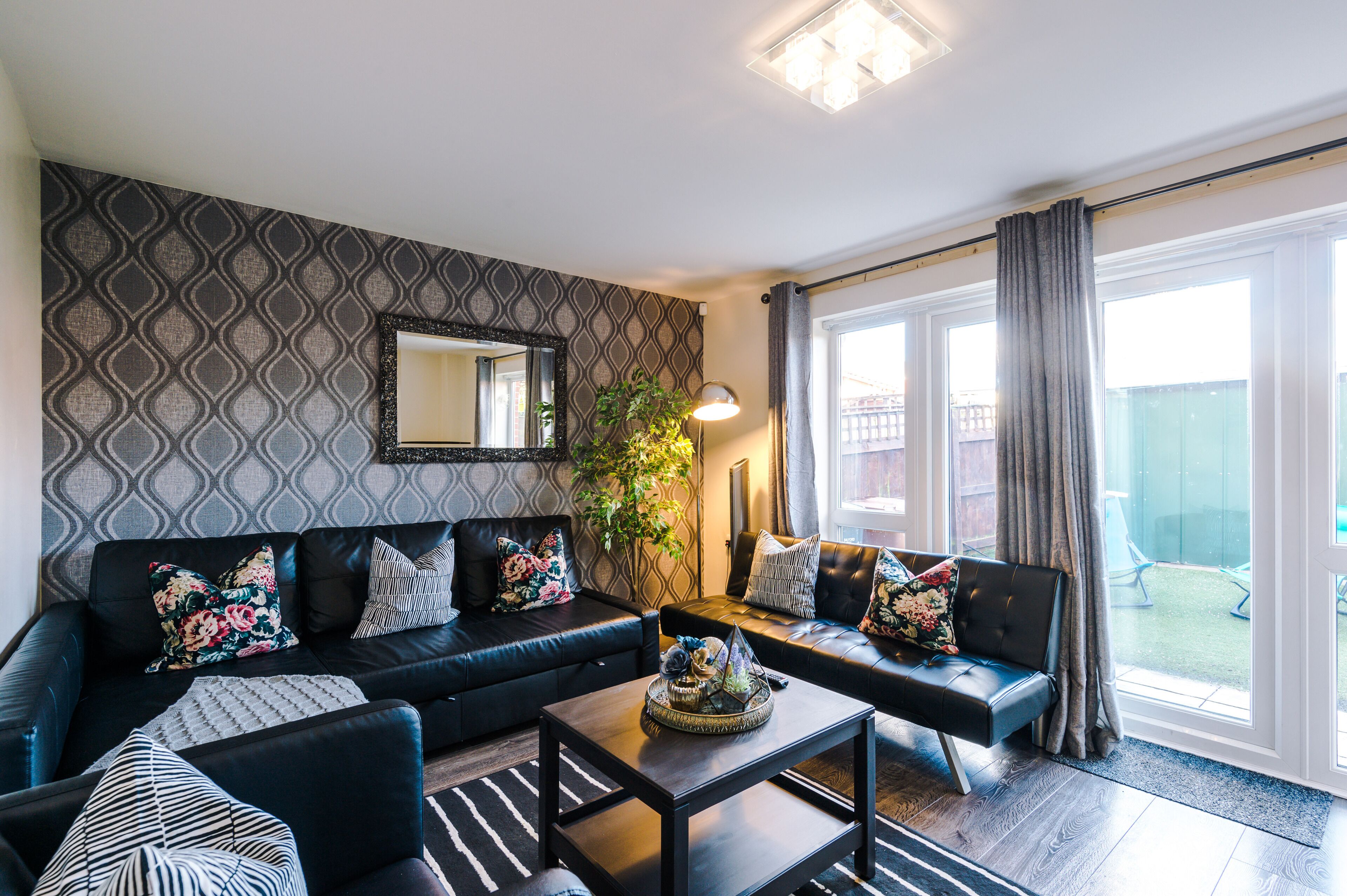 Bright & Modern Town House 5 Beds, Close To City & Universities - Salford