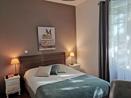 Quarto | Wi-fi grátis, roupa de cama fornecida